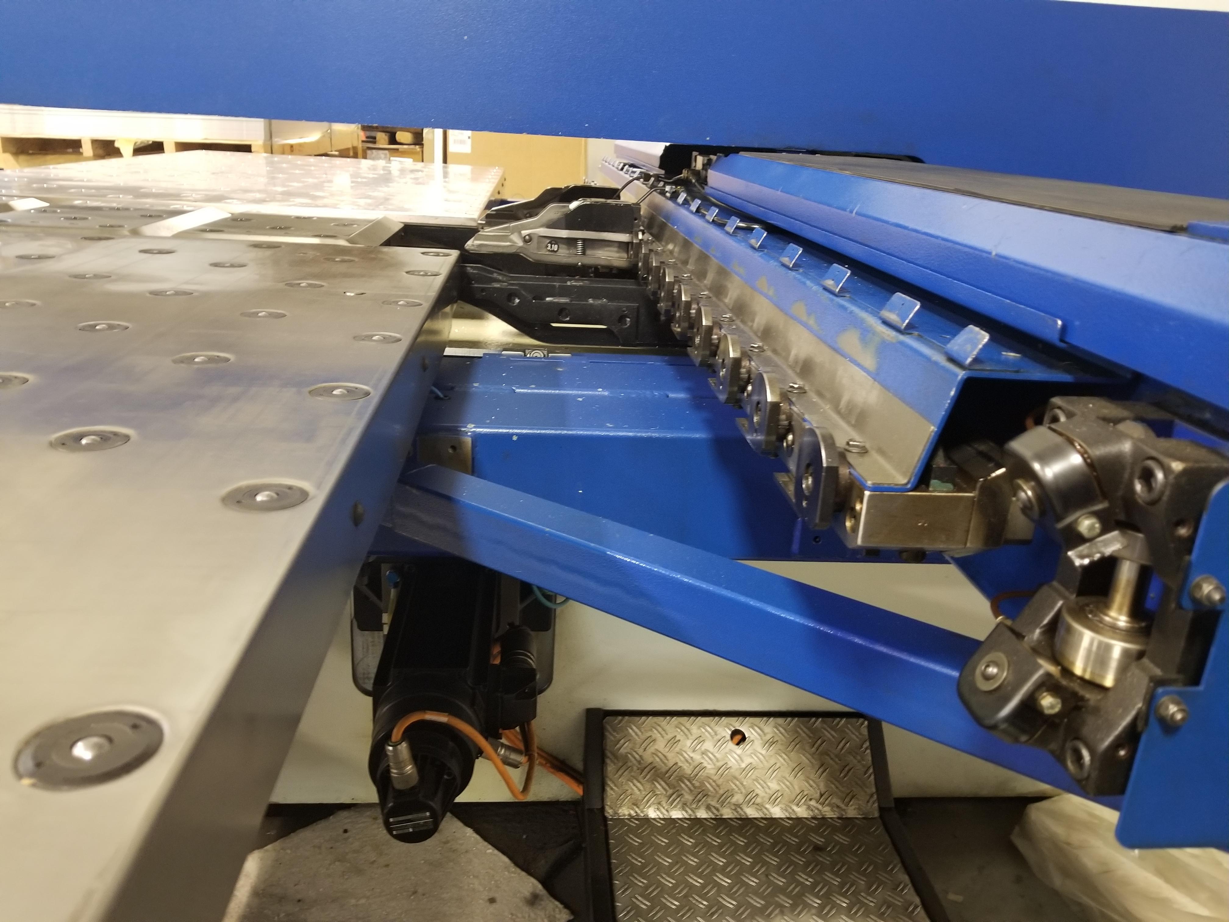 1999 Trumpf TC-500 CNC 25 Ton Punching System (#1912)