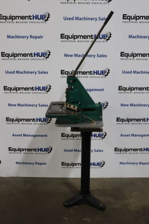 Tennsmith Manual Corner Notcher (#3632)