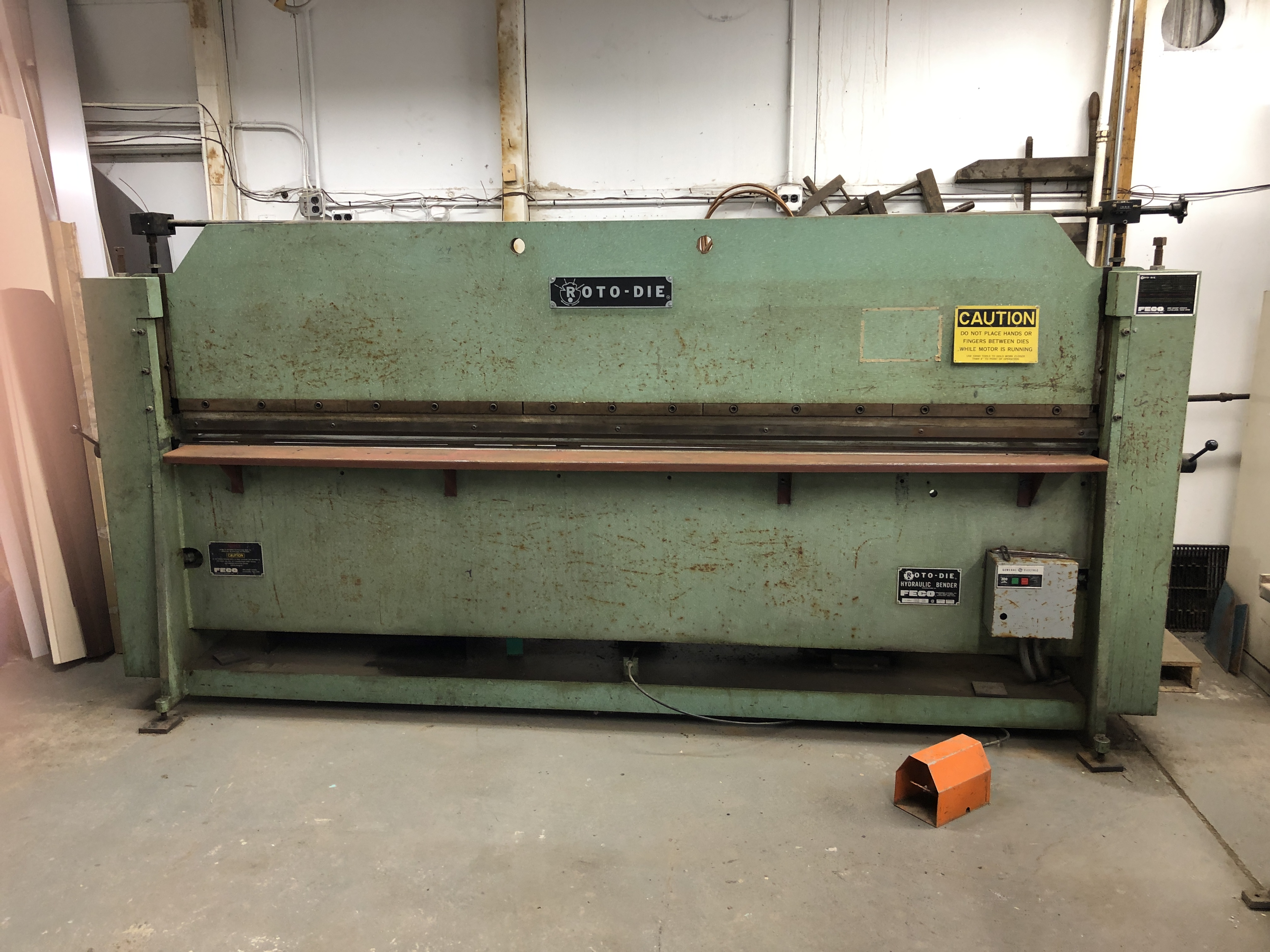 Roto-Die Model 10 Hydraulic Press Brake (#4205)
