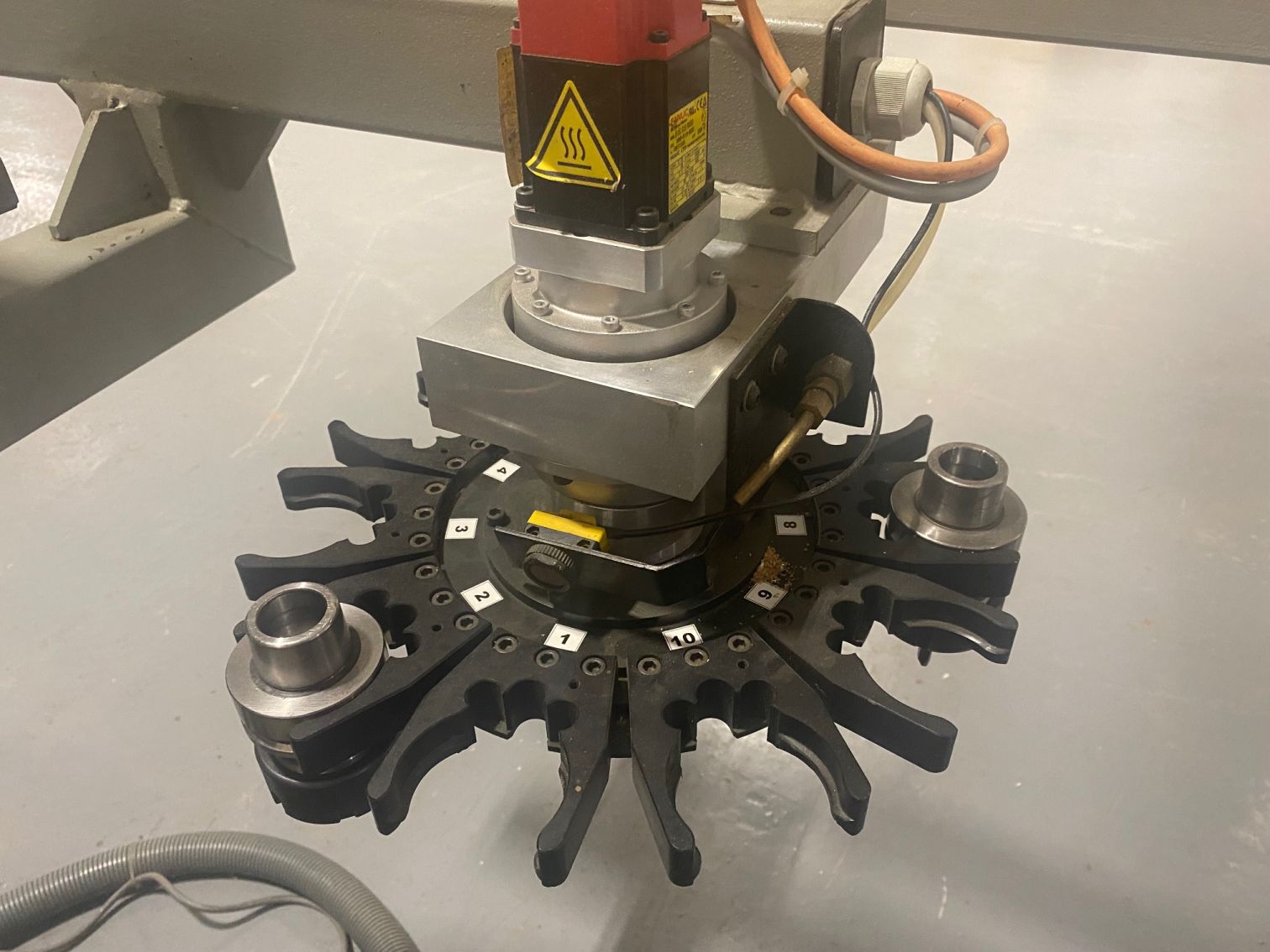 2010 Komo Mach One GT-524 Router (#4227)