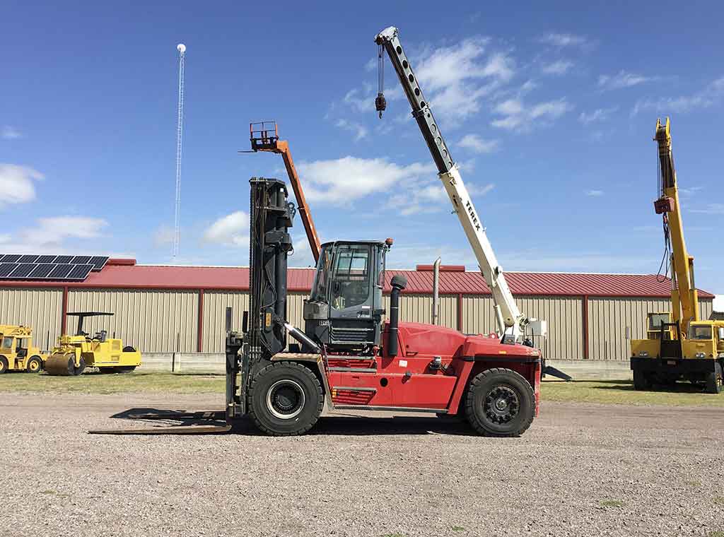 2016 Kalmar DCG180-12LB Forklift (#4468)
