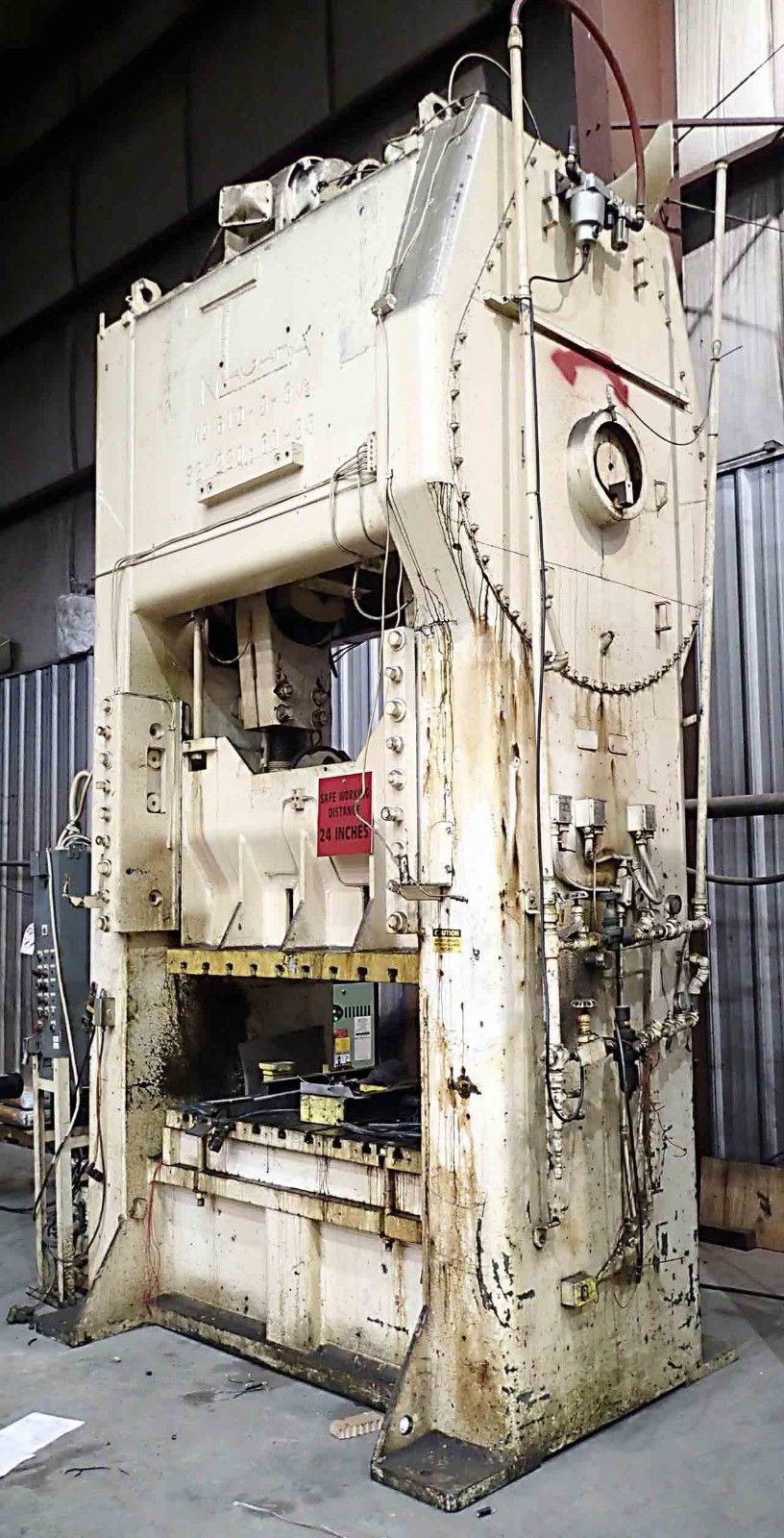 Niagara S2-220-60-36 Punch Press (#4535)