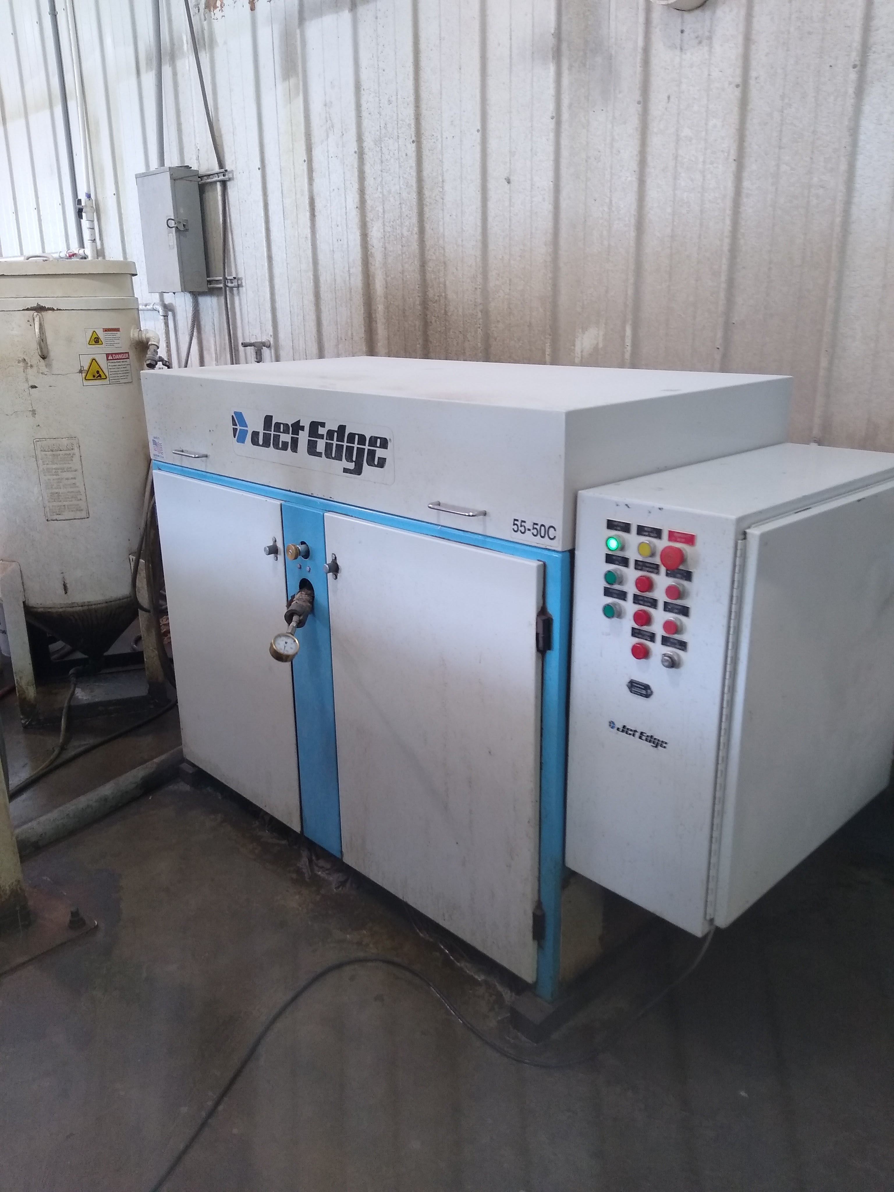 2005 Wardjet Z-613 Waterjet Cutting System (#4618)