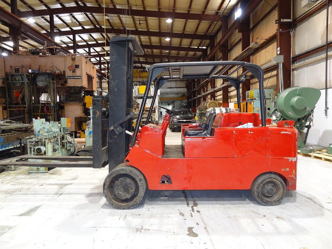 CAT 71L264 Forklift (#4687)
