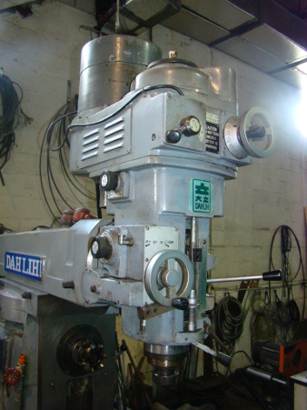 1988 Dahlih GH2200 Horizontal and Vertical Milling Machine (#4718)