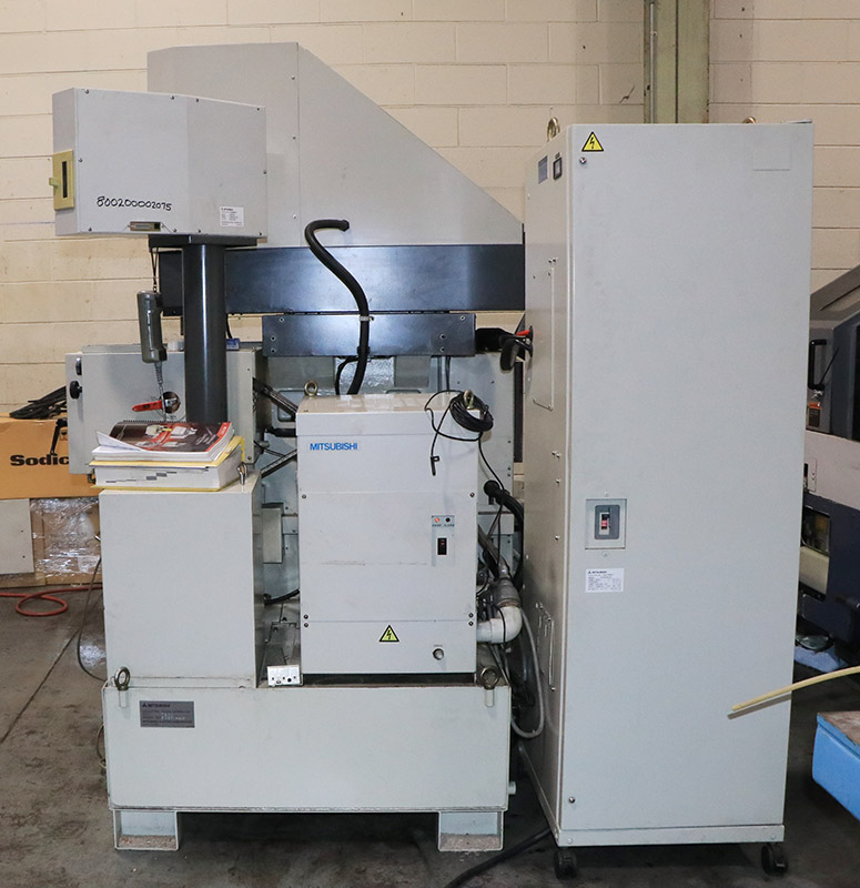 2005 Mitsubishi EA8 Sinker EDM (#4721)