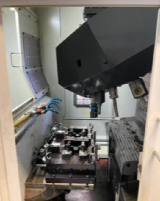 2017 Brother Speedio R450X1 Vertical Machining Center (#4734)