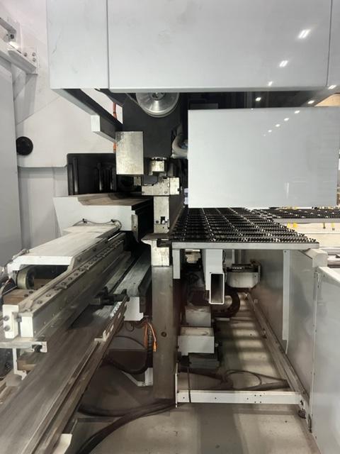 2018 Trumpf Trubend Center 5030 Semi-Automatic Panel Bender (#4755)