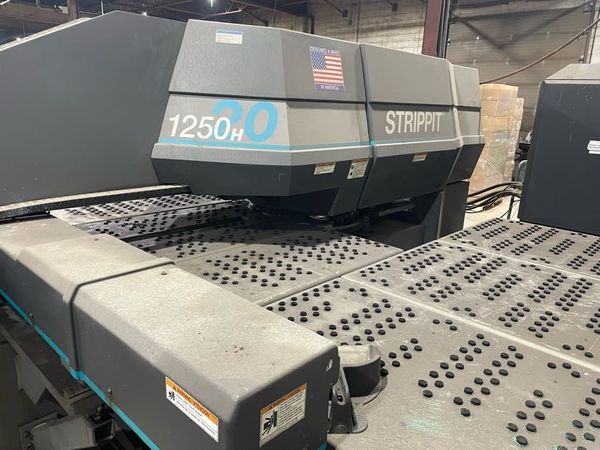 1998 LVD Strippit 1250 Turret Punch (#4798)