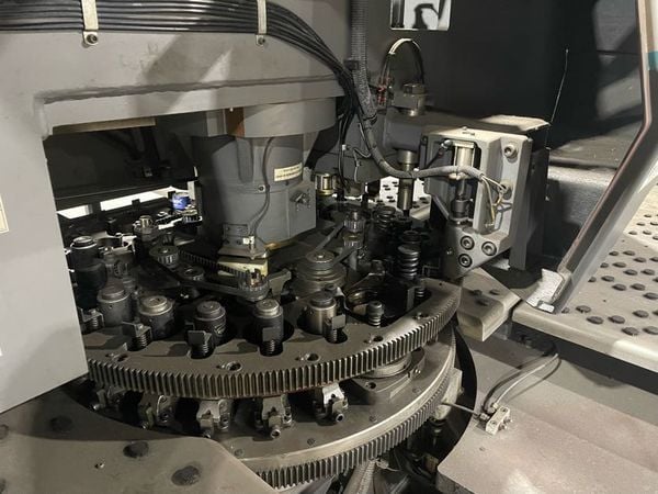 1998 LVD Strippit 1250 Turret Punch (#4798)