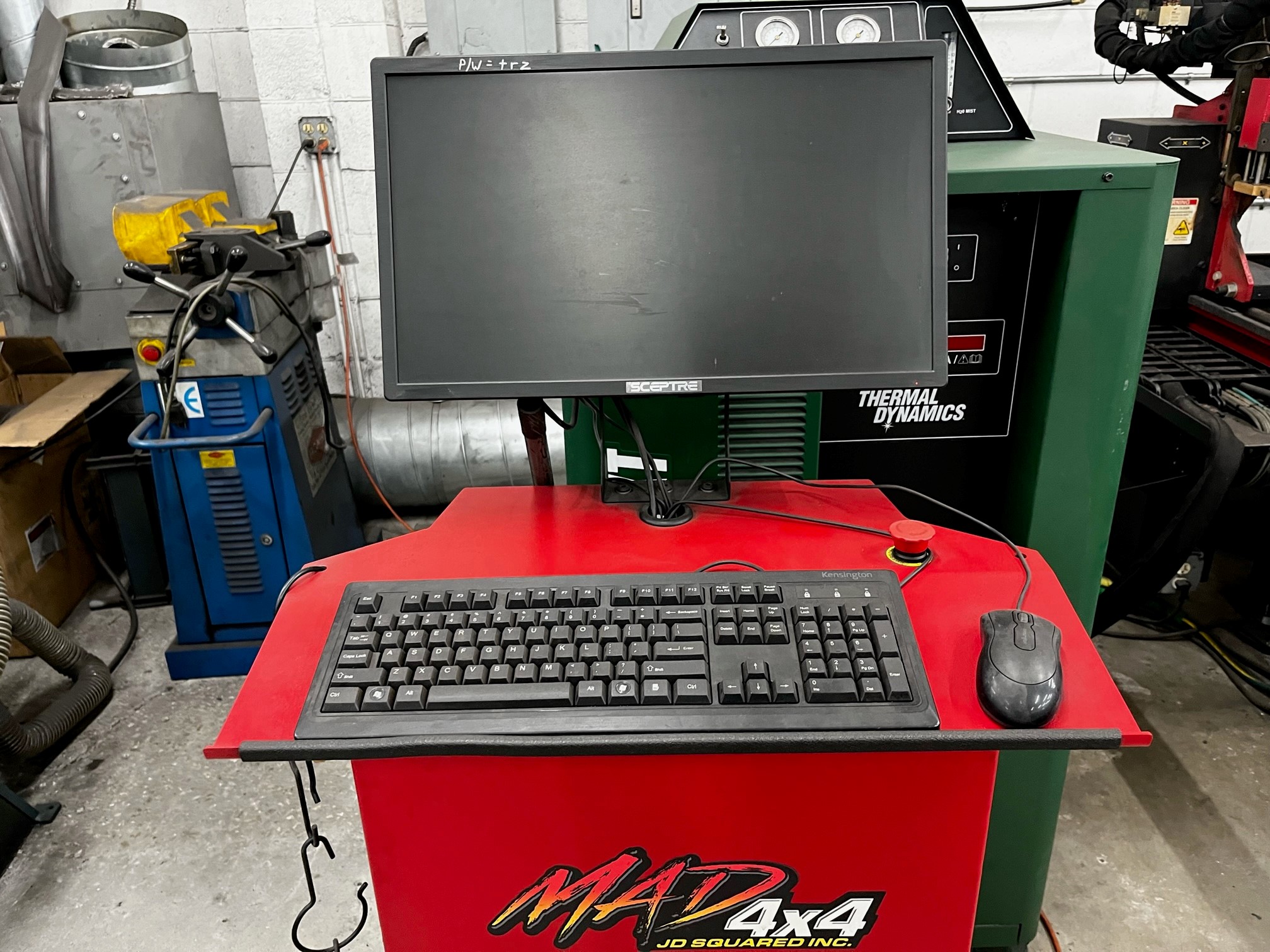 2018 JD Squared MAD 4x4 Plasma Cutting System (#4854)