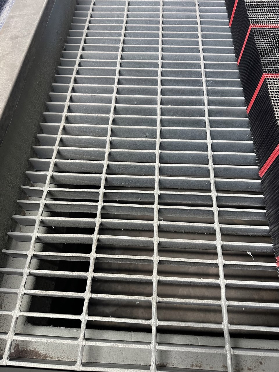 2010 Multicam 3000 Waterjet Cutting System (#4892)