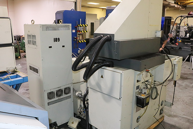 2005 Mitsubishi EA8 Sinker EDM (#4913)