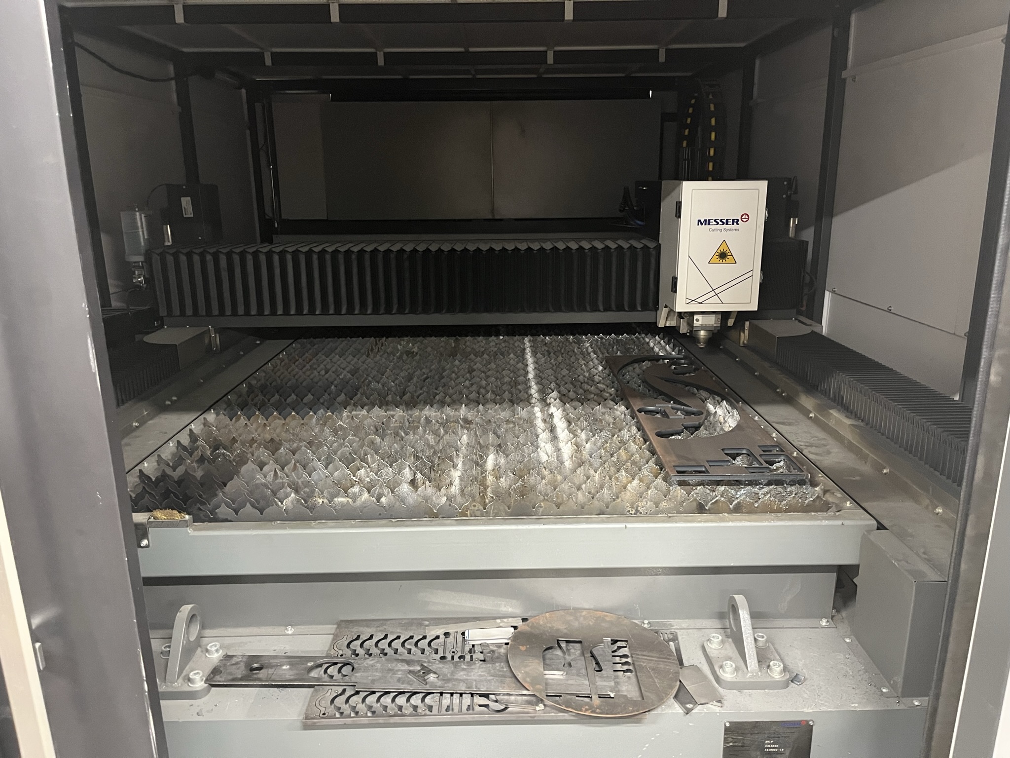 2020 Messer Fiberblade 5-3015 6KW Fiber Laser Cutting System (#4914)