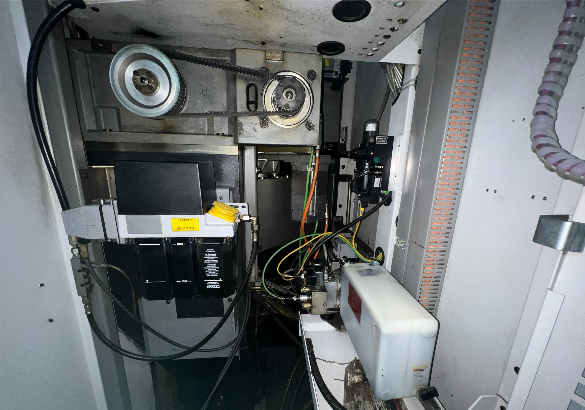 2006 Hermle C20U Vertical Machining Center (#4923)