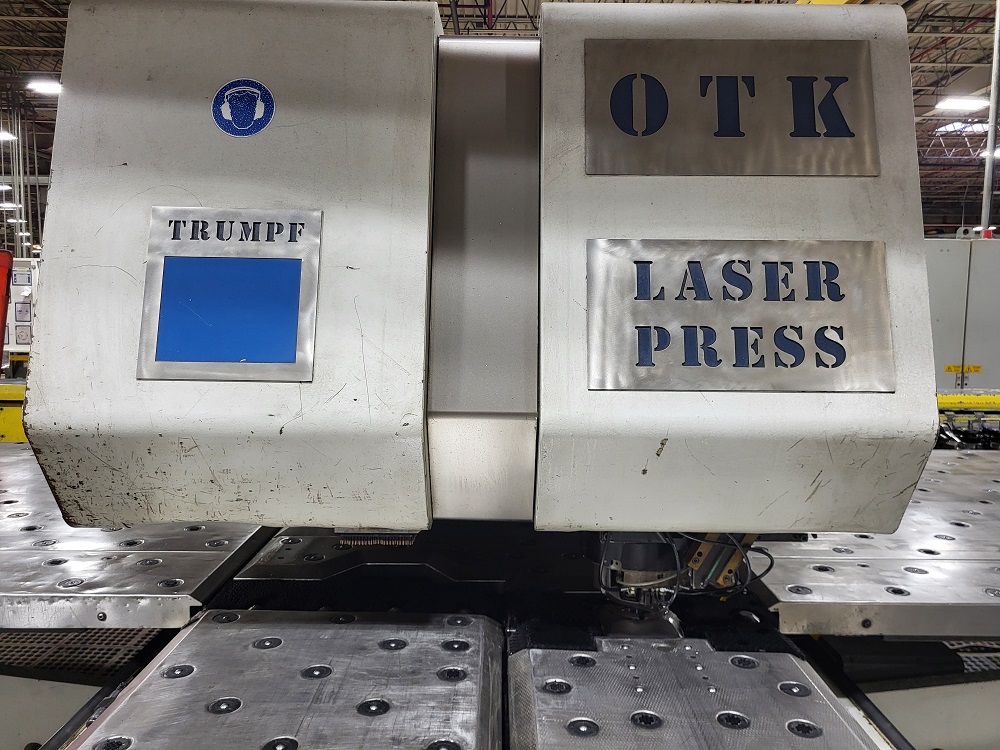 1999 Trumpf Trumatic 600L Combination Punch / Laser Cutting System (#5070)