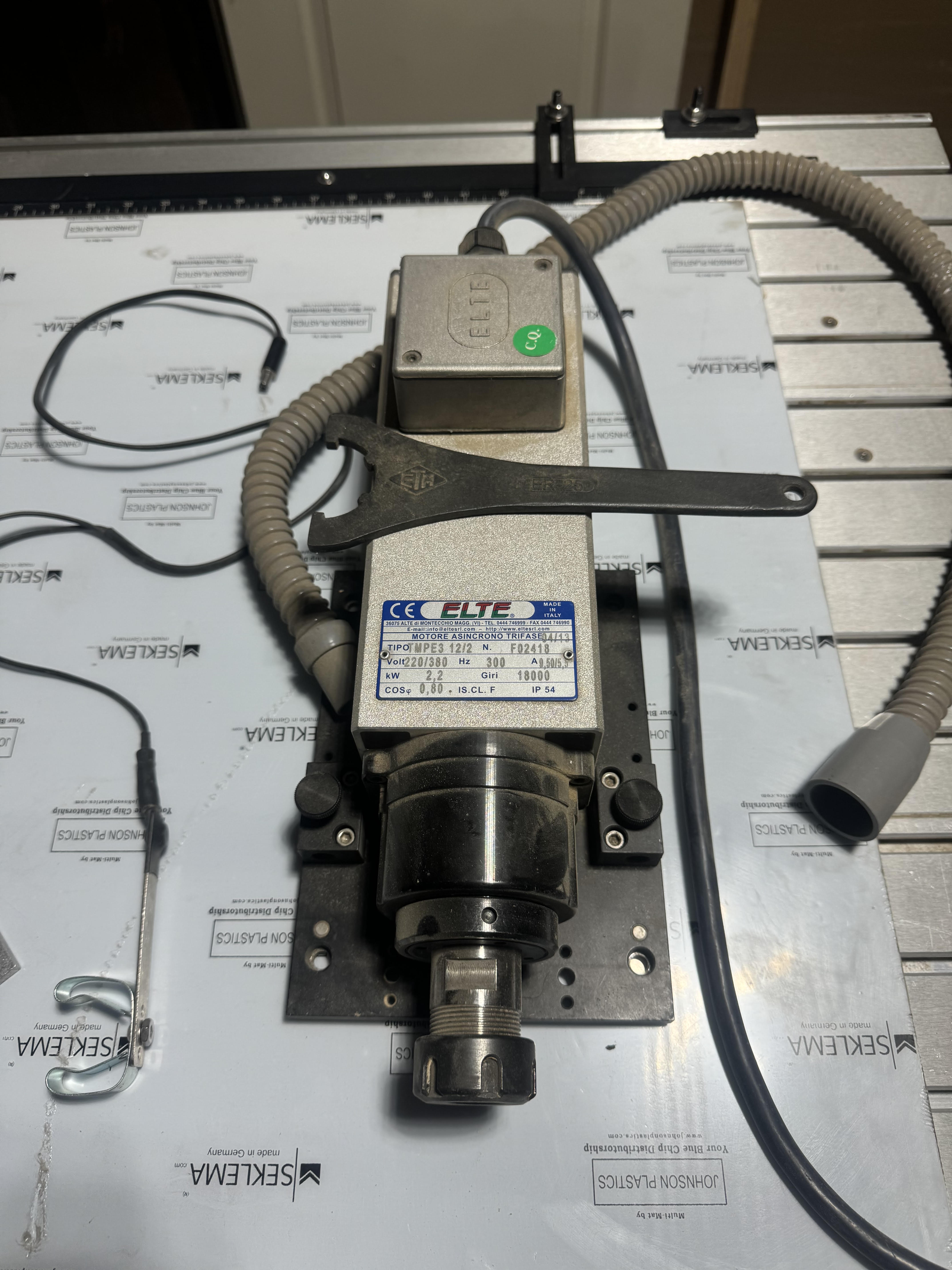 2013 Vision 2550 CNC Engraver / Router (#5405)