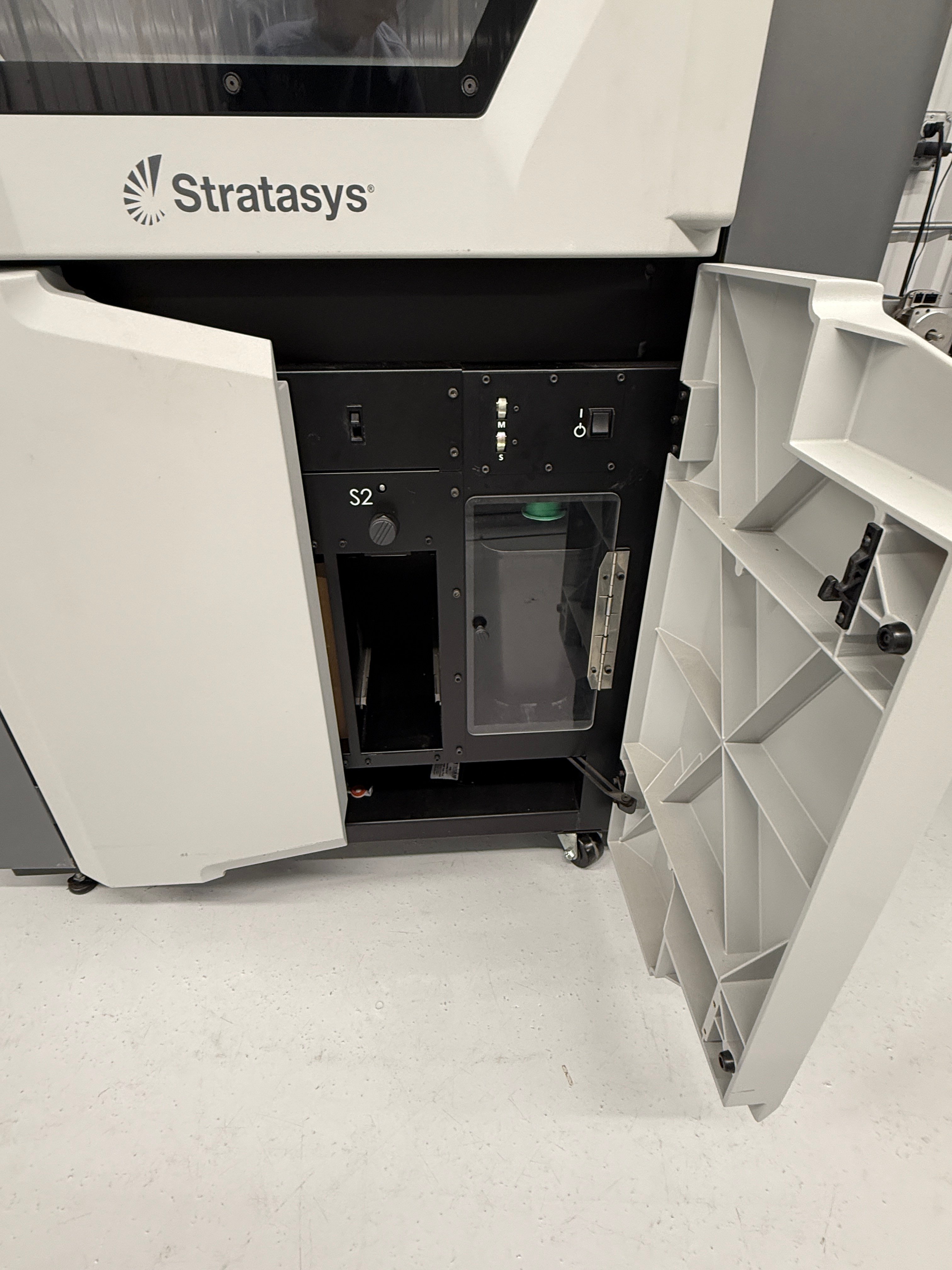 2015 Stratasys Fortus 450MC 3D Printer (#5586)