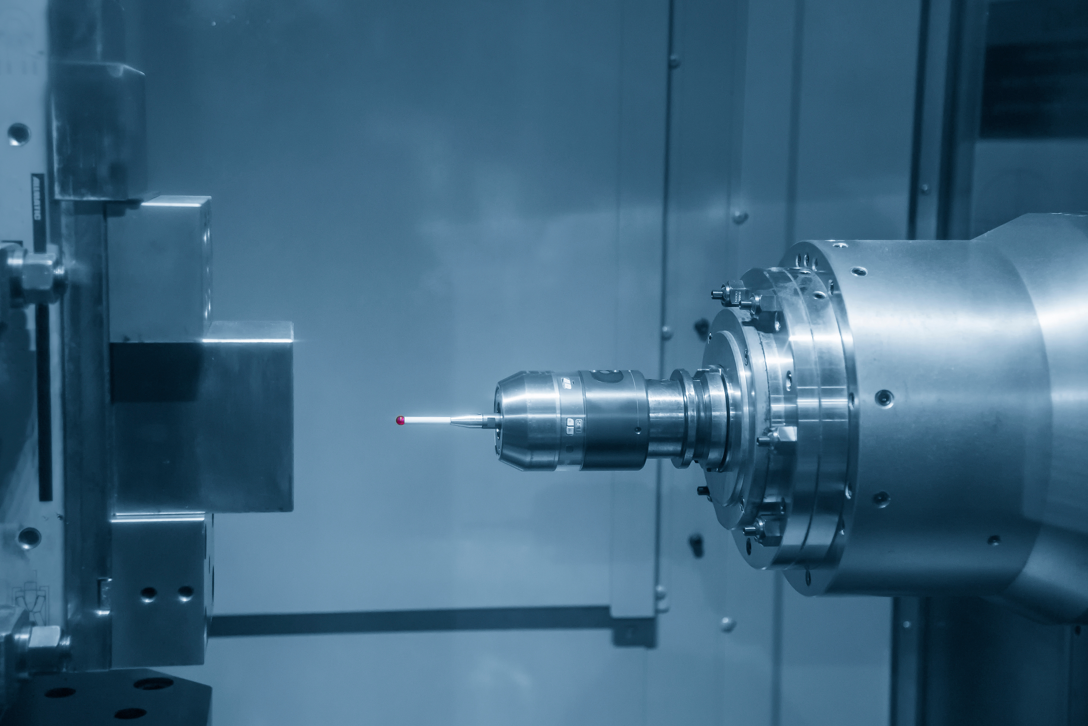 When to Choose Horizontal Machining Over Vertical